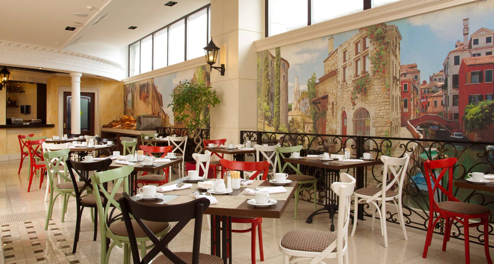 Visit our Italian restaurant in Moscow - Book Now | Radisson Blu