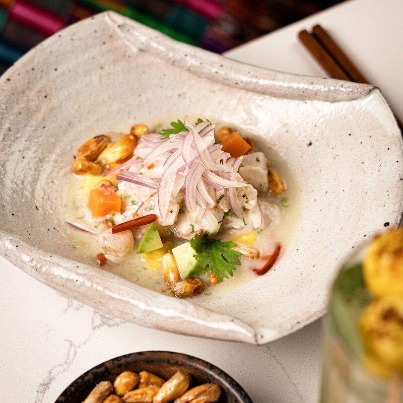 Internationale Speisemöglichkeiten in Dubai genießen | Radisson Hotels