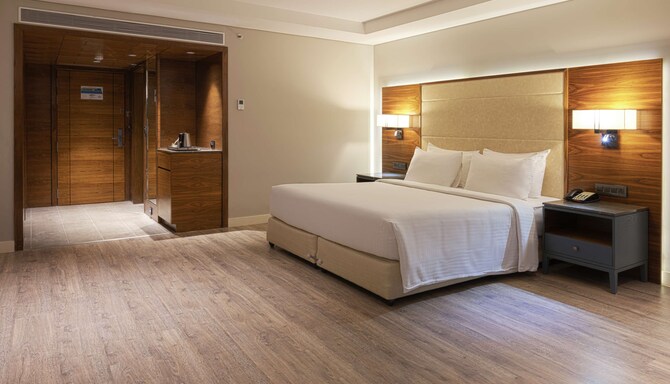 Stay and work from our rooms in Narasapura | Radisson Hotels