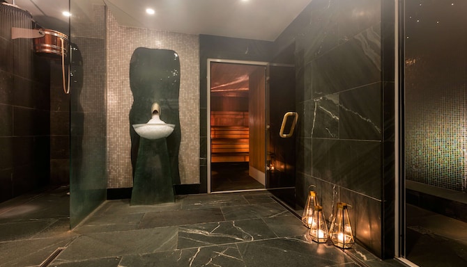 A spa offering in Mayfair with a range of treatments and facilities ...