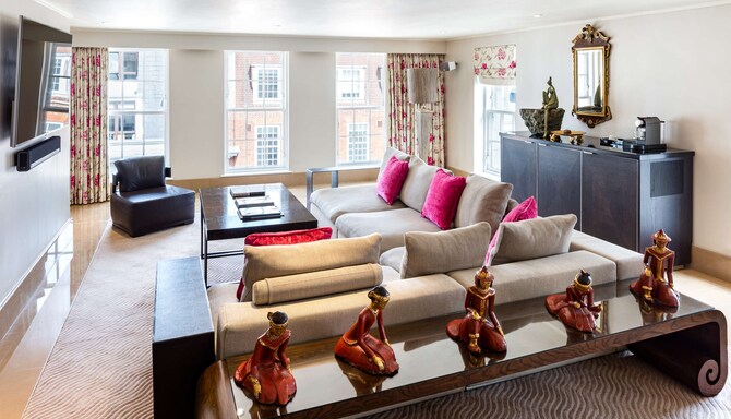 Luxury Suites London | Mayfair Hotel London Radisson Collection