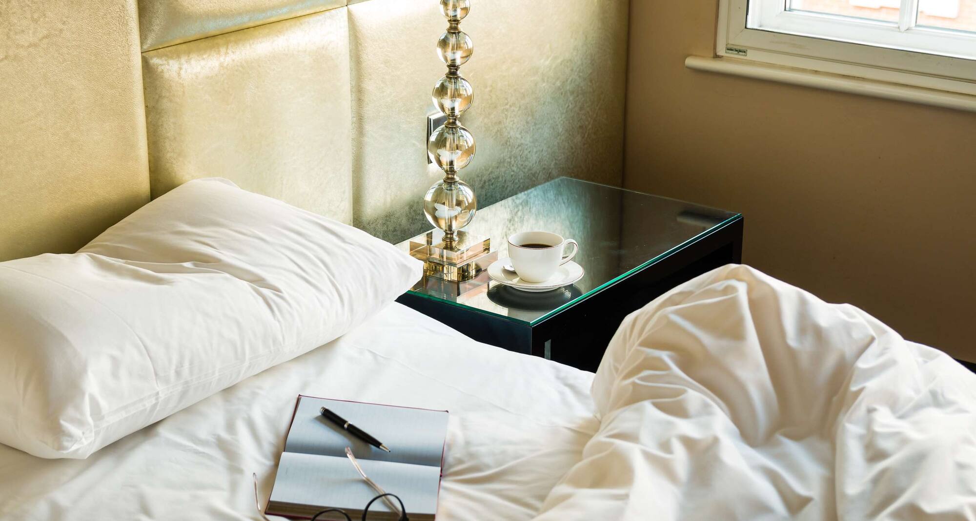 Contacto | The May Fair, A Radisson Collection Hotel, Mayfair London