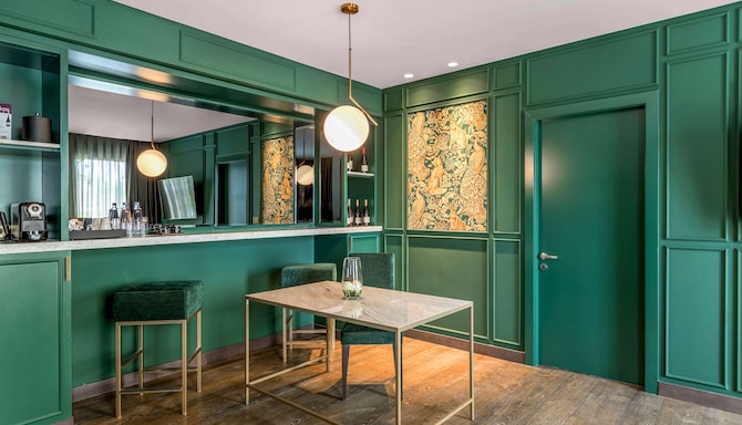 Rooms and Suites | Tsinandali Estate, A Radisson Collection Hotel